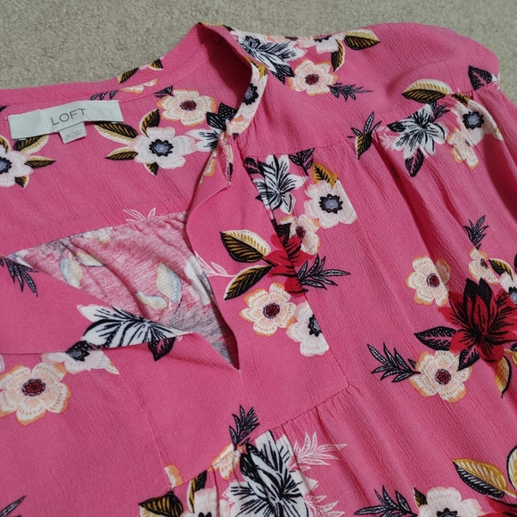 LOFT | Tops | Nwot Loft Pink Floral Blouse | Poshmark